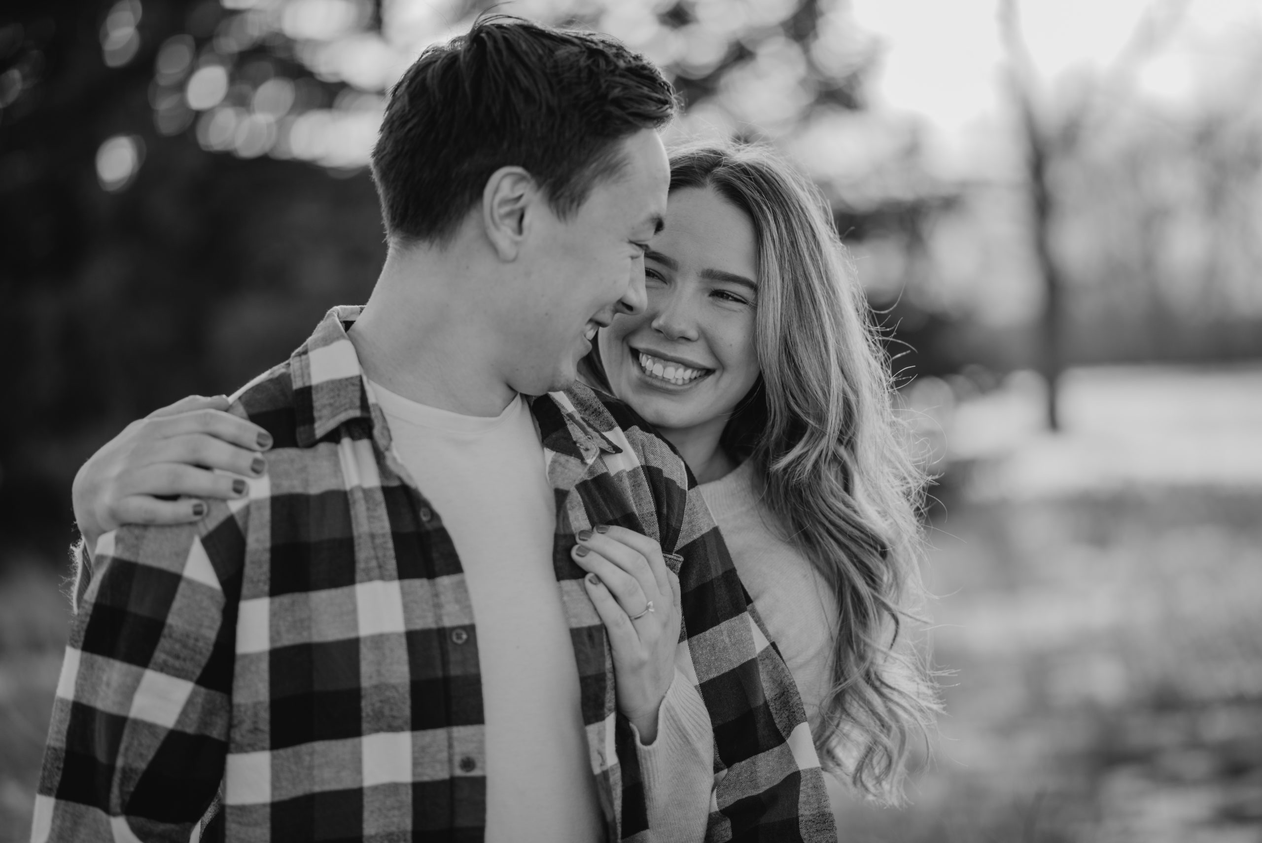 Calgary Engagement Session - lenajenisephotography.com